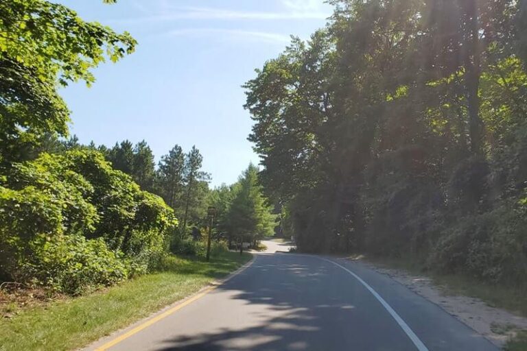 7 must-see things in Sleeping Bear Dunes Michigan on Pierce Stocking ...